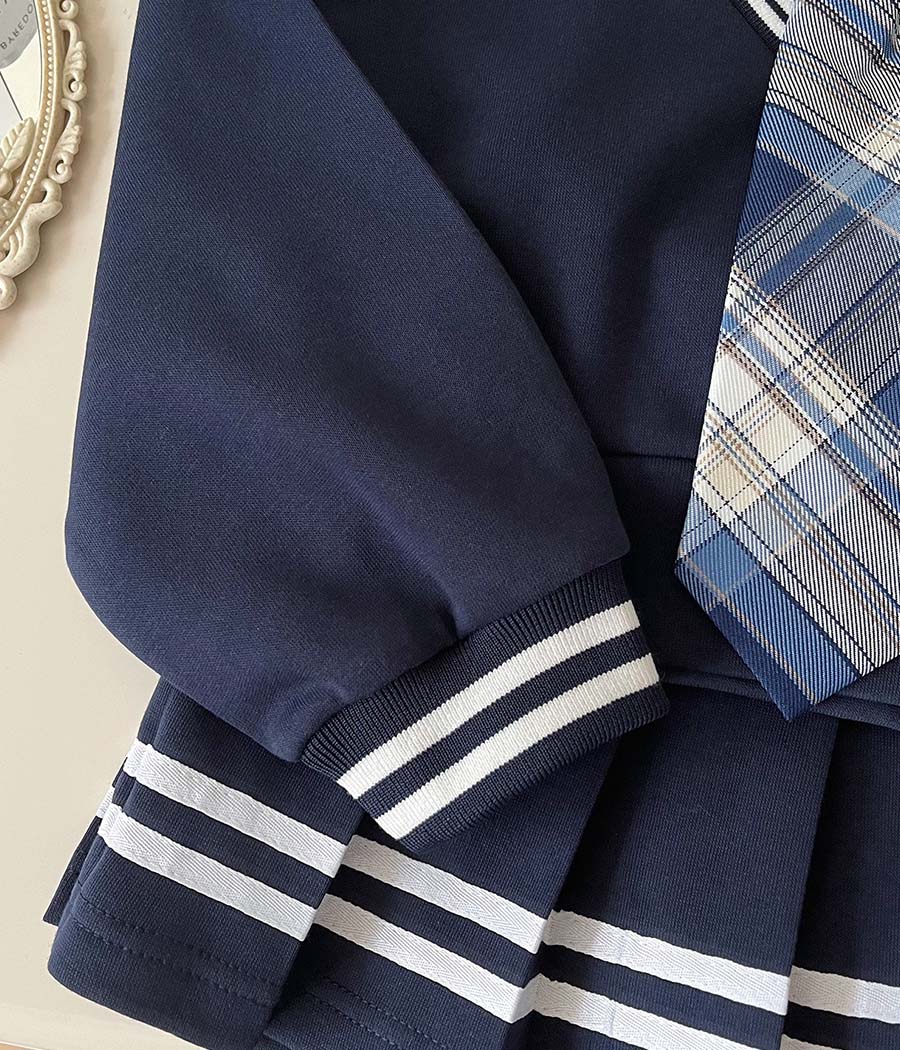 Uniforme Collège Chic – Élégance et discipline au féminin – Mazyoud